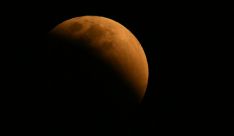 Blood moon or Tsukuyomi? Naruto references galore