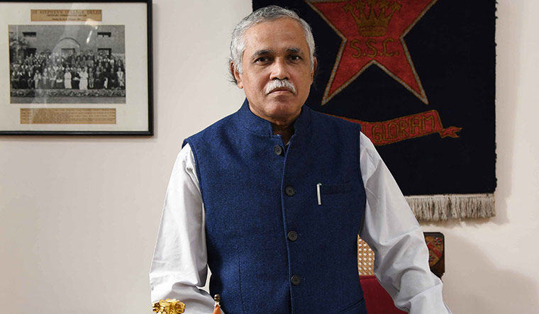 'There should be interaction between sciences and humanities': St ...