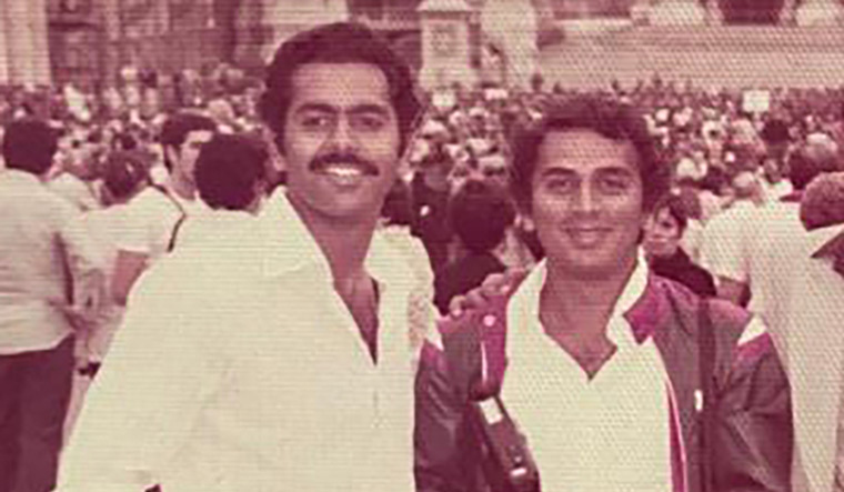 Gavaskar, Yajurvindra Singh on Imran in briefs and dancing with Ranveer ...