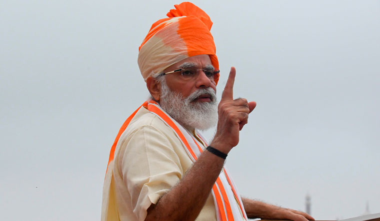PM Modi breaks with tradition, to address nation from Red Fort after ...