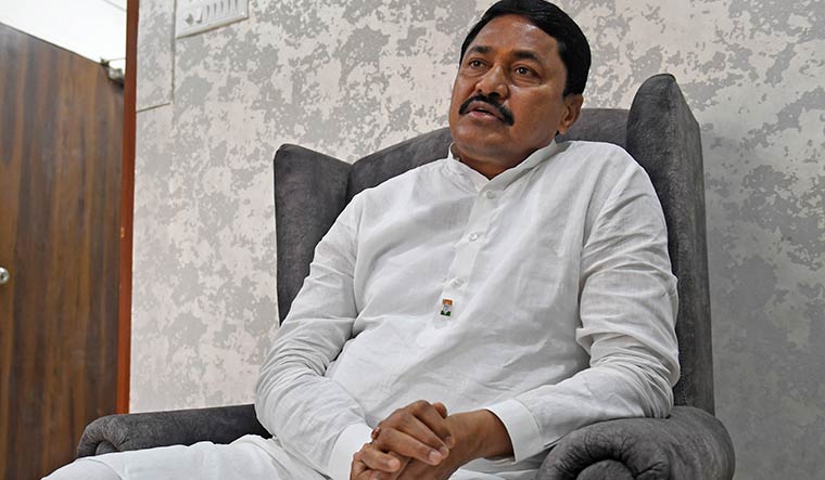 Maharashtra govt sets up panel to probe phone-tapping allegations made ...