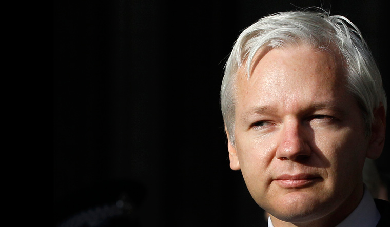 UK court delays extradition of WikiLeaks founder Julian Assange to US ...