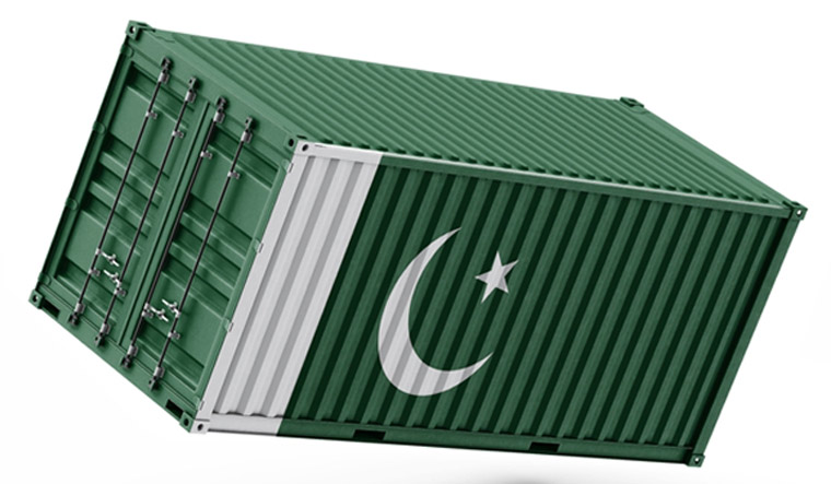 Foreign shipping lines may stop services for cash-strapped Pakistan ...