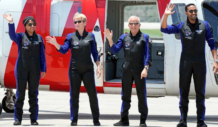 Saudi astronauts, including nation's 1st woman, make historic journey ...