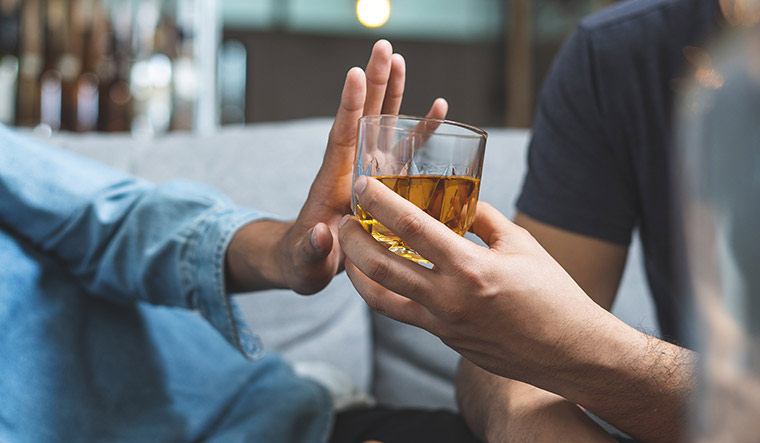 Dads-to-be should abstain from alcohol months before conception- The Week