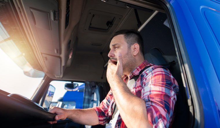 Unveiling the hidden threat of microsleep to trucking industry safety ...