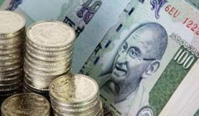 Rupee breaches 70-mark, hits life-time low- The Week