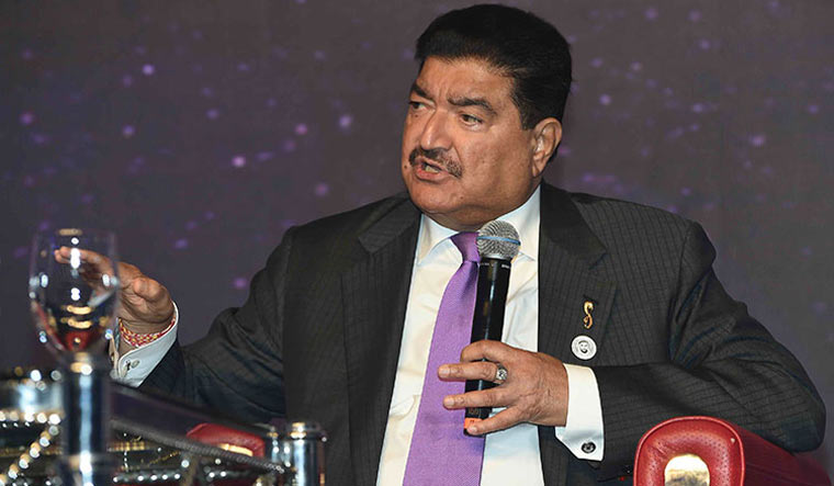 Legal woes of NRI billionaire B.R. Shetty affecting NeoPharma: Report ...