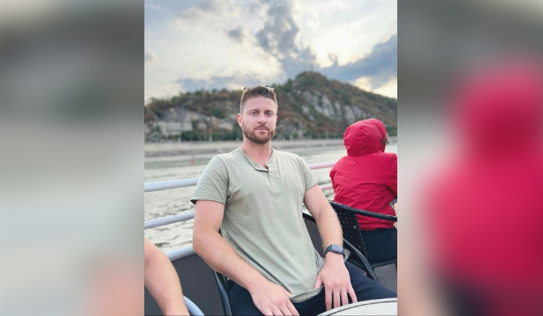 Toronto-based realtor and influencer Alex Drobin turns to social media ...