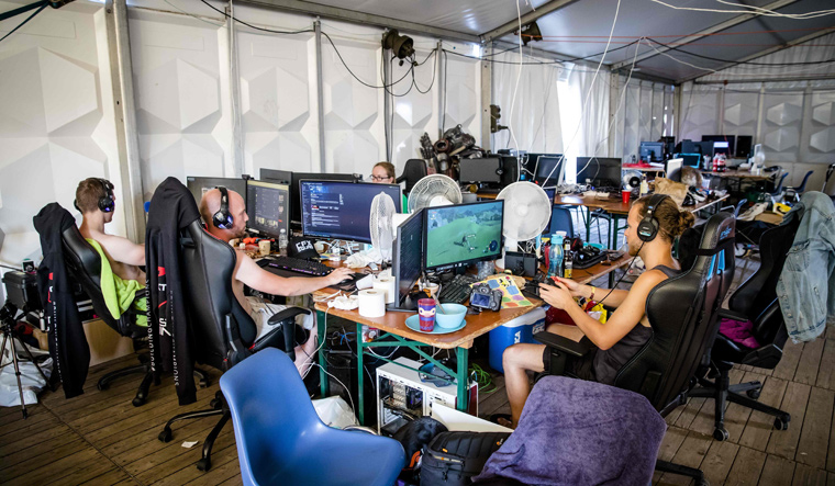 'Novel AI bot can beat humans in multiplayer games'- The Week