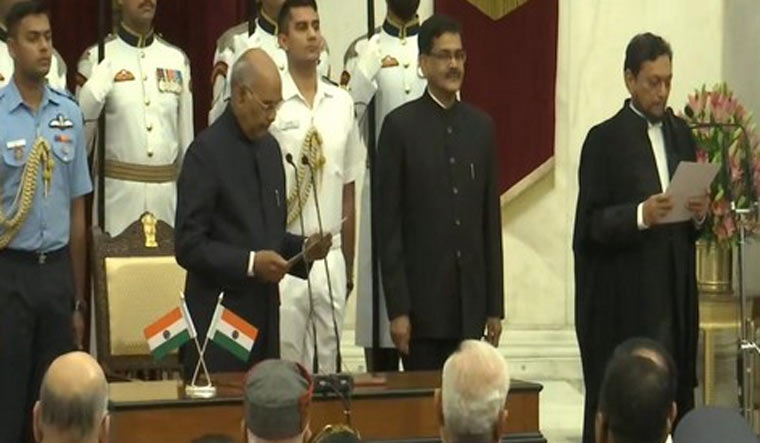 Sharad Arvind Bobde sworn in as 47th chief justice of india- The Week