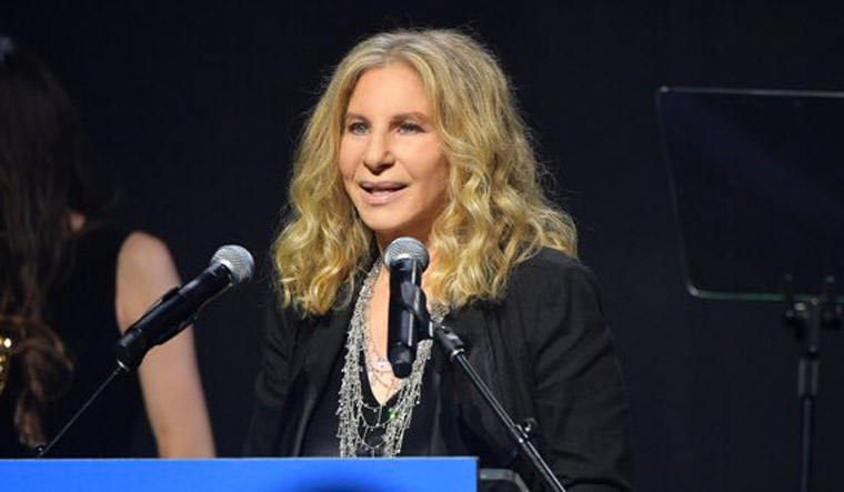 Barbra Streisand clarifies remarks on Jackson accusers- The Week