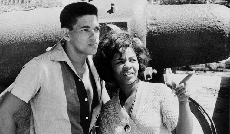 Elza Soares, queen of Brazilian samba, dies at 91- The Week