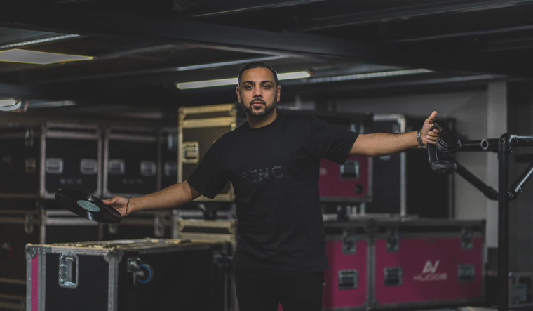 Singer Jas Johal and His Craze In The West is Unstoppable ...