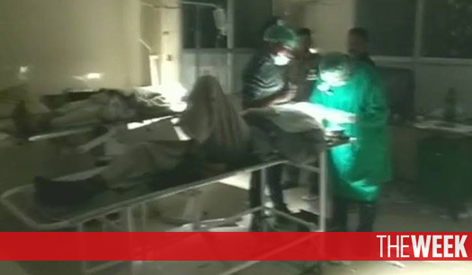 UP hospital conducts 32 eye surgeries in torch light