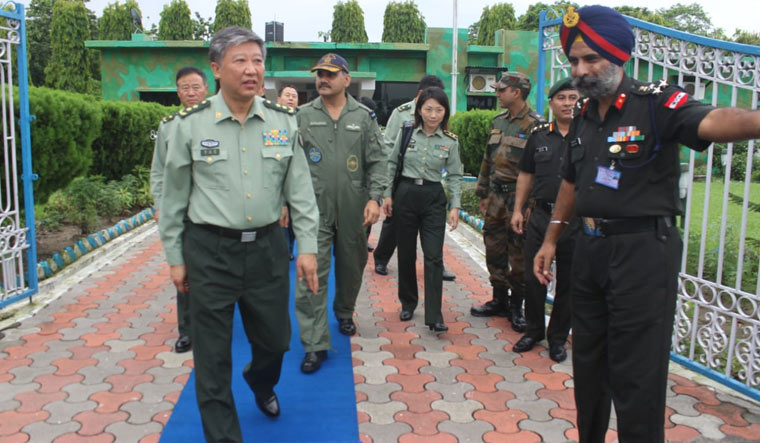Chinese military delegation to visit WB to hold talks with Indian Army ...