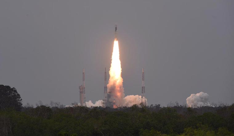 Second orbit raising manoeuvre of Chandrayaan-2 spacecraft performed ...