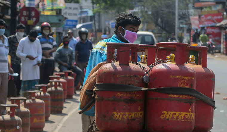 OTP must for home delivery of LPG cylinder; new system from November 1 ...