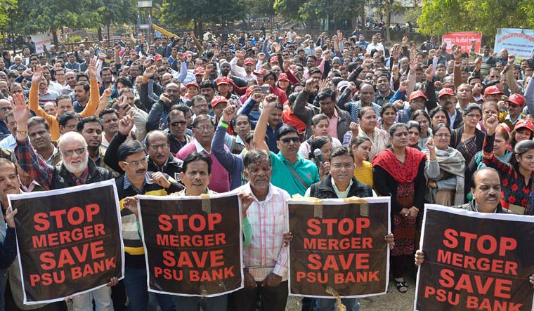 Bank officers' union threatens 2-day strike from Sept 26 against ...