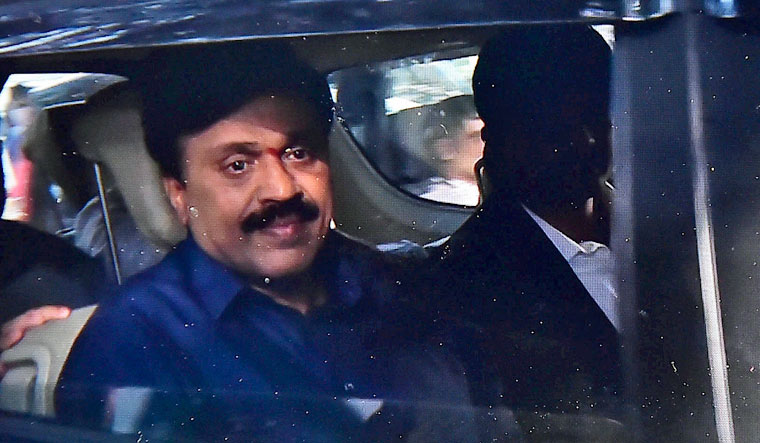 Former Karnataka minister Janardhana Reddy sent to judicial custody ...