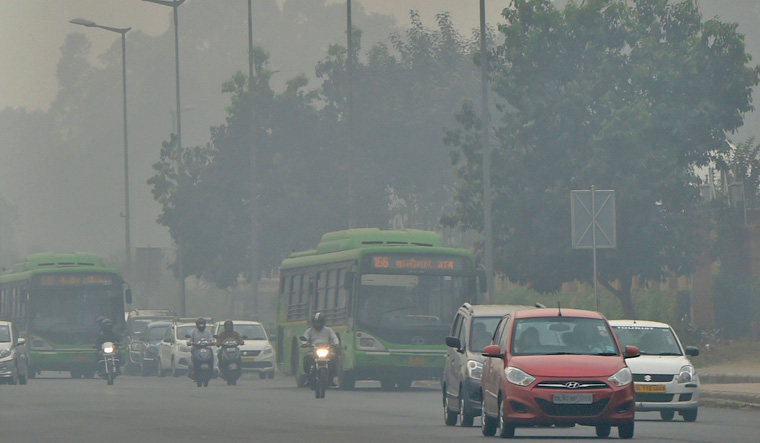 Delhi's air quality deteriorates, 6 areas record severe pollution- The Week