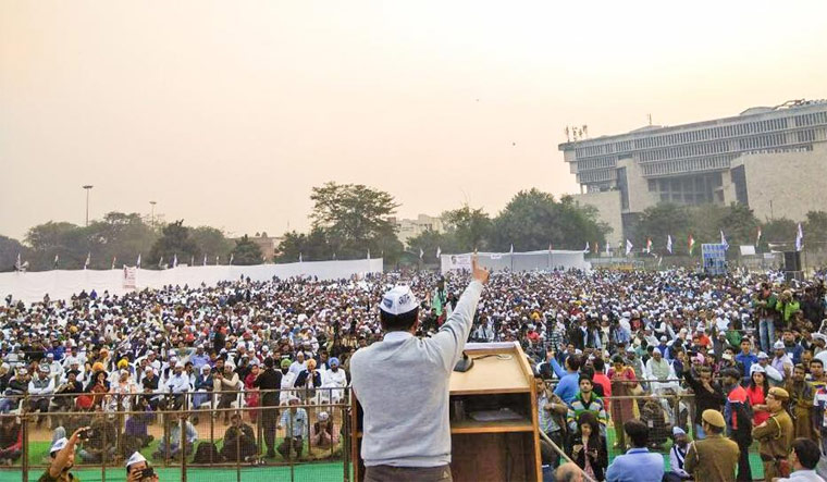 Ahead of 3rd anniversary, AAP to reach out to Delhites, again- The Week