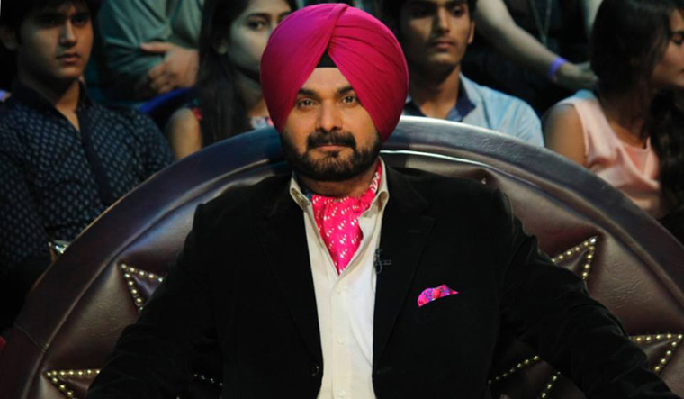 Sidhu says he is more comfortable in Pakistan than south India, sparks ...