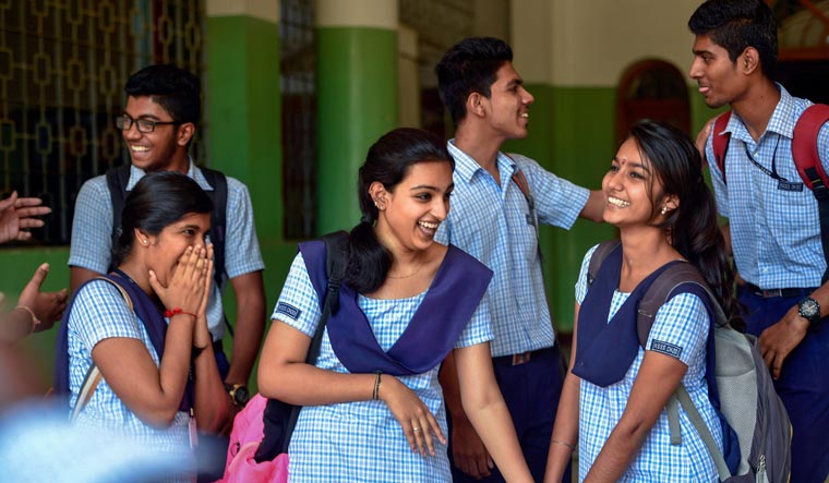 Karnataka schools to reopen for classes 10, 12 from January 1 - The Week