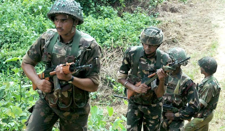 Manipur: Assam Rifles commanding officer, his wife and son among 7 ...
