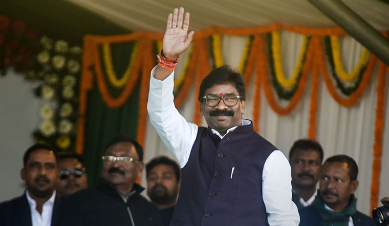 Hemant Soren takes oath as 11th chief minister of Jharkhand- The Week