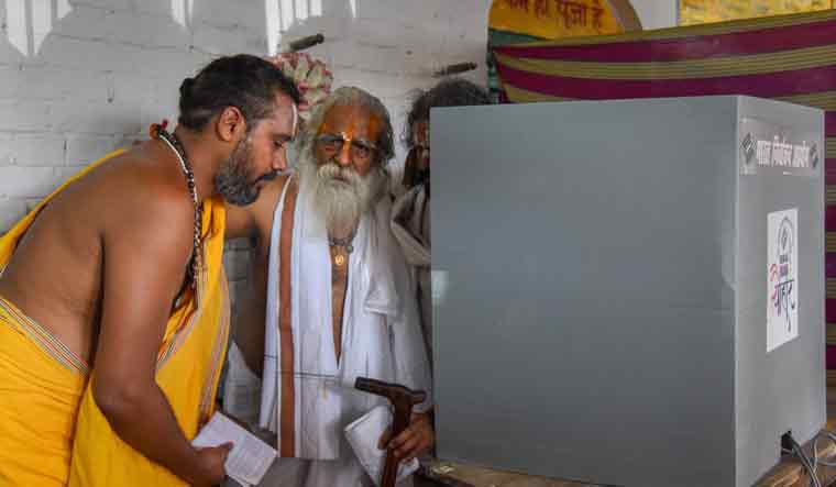 Seers demand Ram temple in Ayodhya, repeal of Art 370- The Week