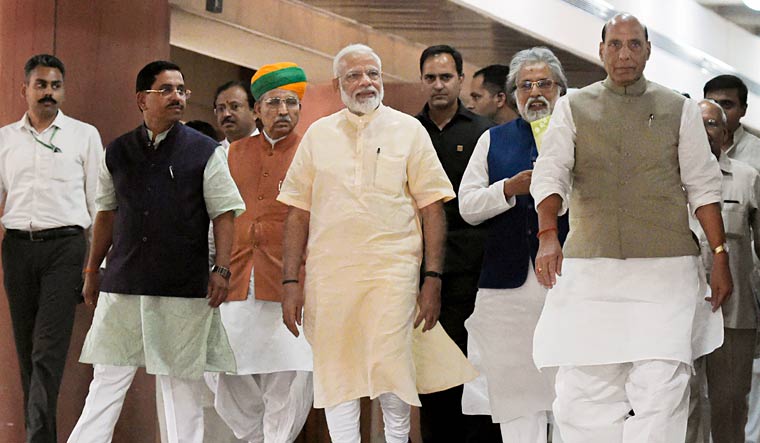 Modi invites chiefs of all parties to discuss 'one nation, one election ...