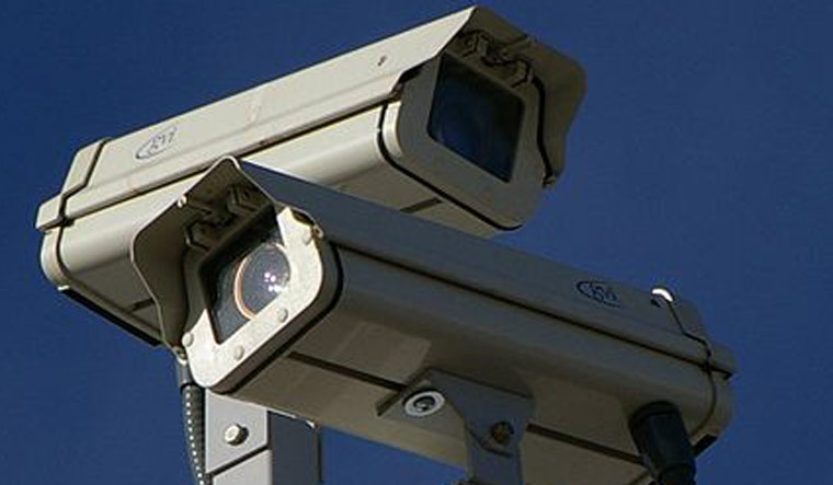 BJP leaders damaged CCTV cameras outside Kejriwal's residence: Sources ...