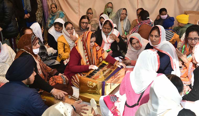 SC 'concerned' over old farmers, women protesting in cold, pandemic ...