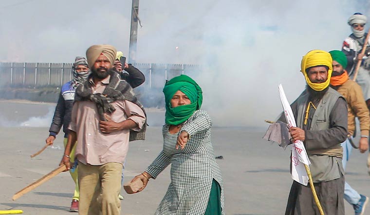 Farmers' protest: Opposition condemns violence, but holds Centre ...