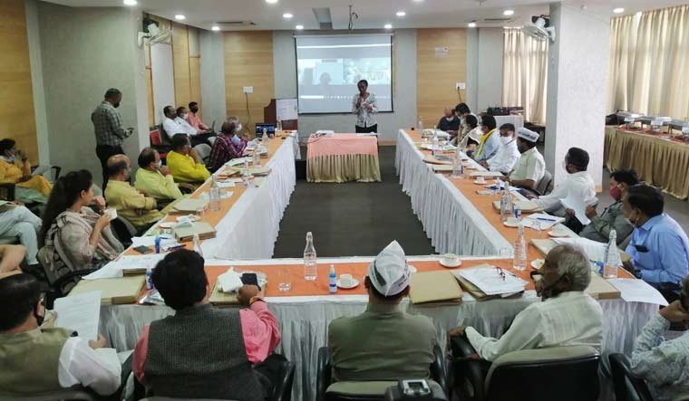 Political leaders in MP pledge to take up kids’ issues in civic polls ...