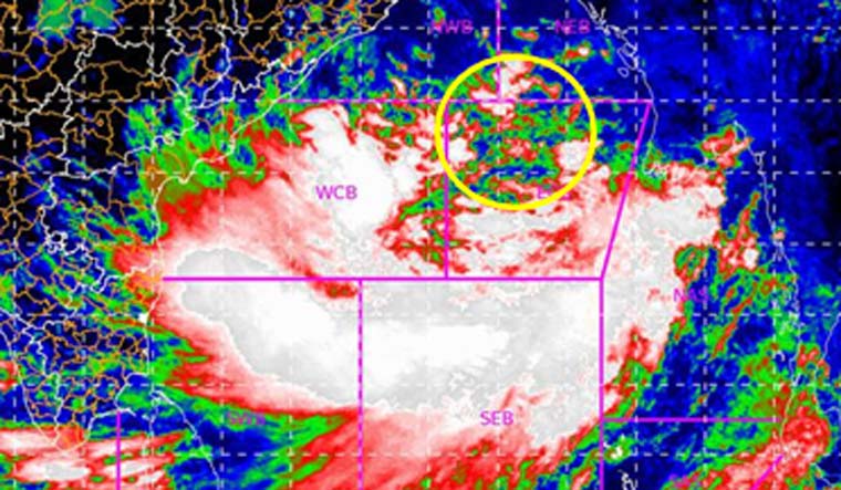 'Cyclone Yaas' to intensify into 'very severe cyclonic storm', says IMD ...