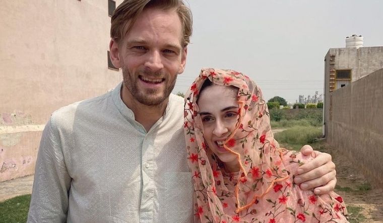 Blacklisted New Zealand vlogger's wife moves Delhi HC challenging ...