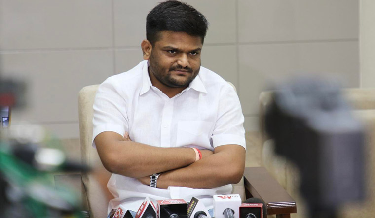 Congress leader Hardik Patel drops party's name from his Twitter bio ...