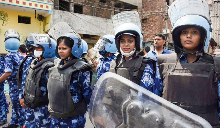 Jahangirpuri remains tense; Amit Shah directs police chief to take ...