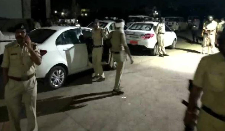 Khargone violence: First death confirmed, Muslim man's body handed over ...