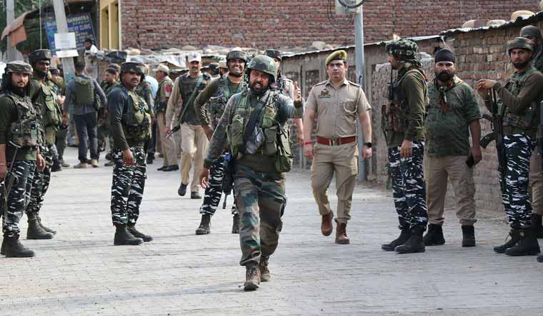 2 militants who attacked CISF bus in Jammu killed- The Week