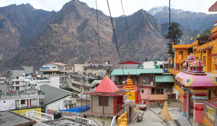 Joshimath: How two reports warned of the 'sinking' threat decades ago ...
