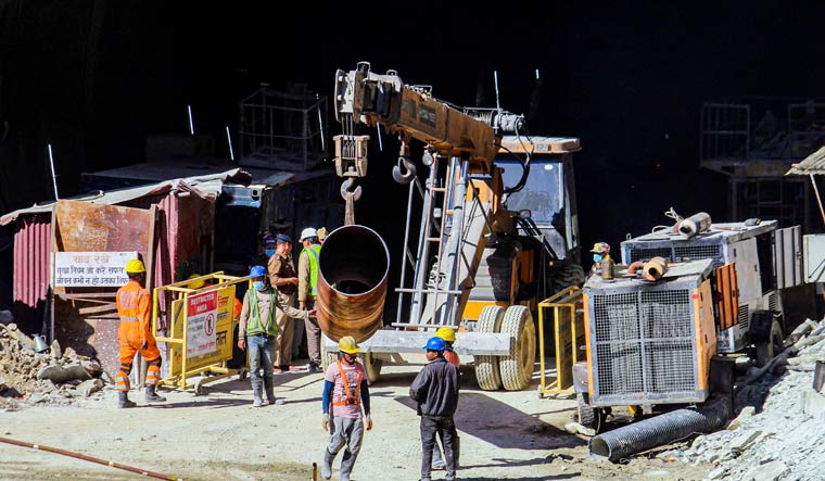 Uttarakhand tunnel rescue teams to focus on horizontal drilling to save ...