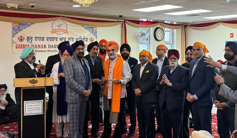 Pro-Khalistani activists heckle India’s envoy Sandhu at New York ...