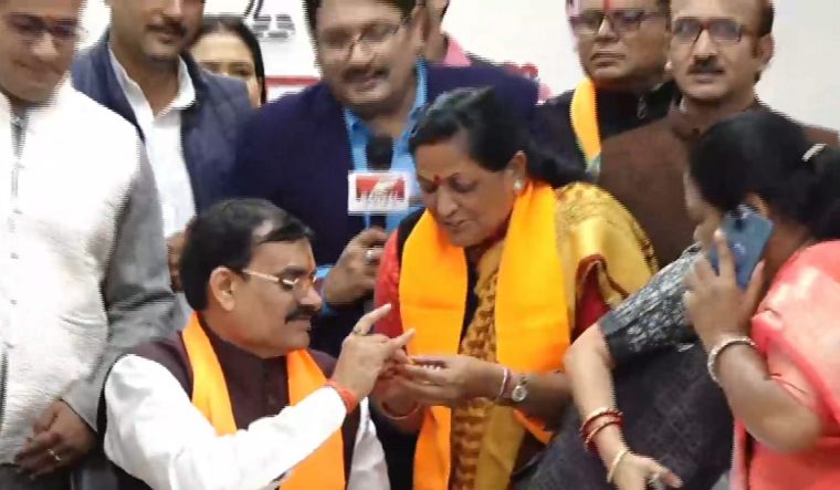 BJP races towards absolute majority in MP; says 'people have blessed PM ...