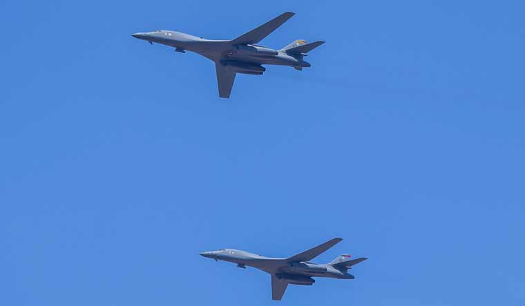 US displays long-range capability of B-1 bombers at Aero India 2023 ...