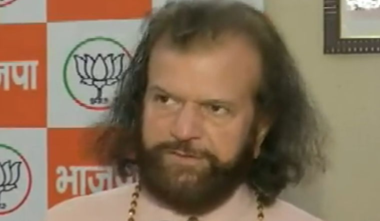 On Delhi murder, BJP MP Hans Raj Hans says youth often get caught up in ...