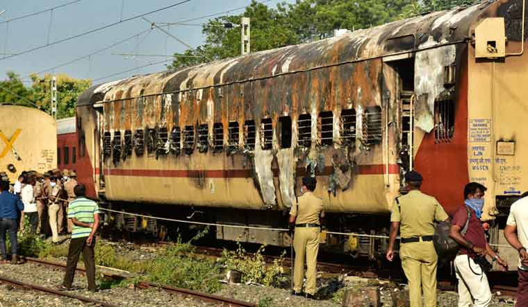 Tamil Nadu: 10 killed in fire on Lucknow-Rameswaram train - The Week