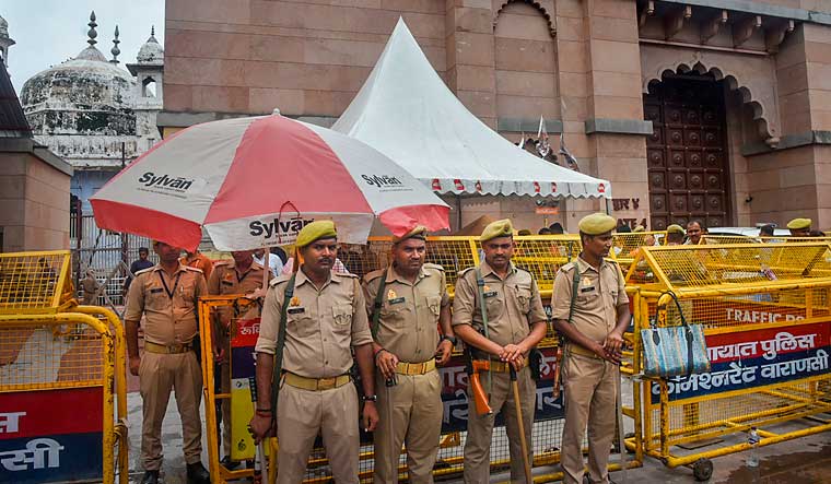Gyanvapi: ASI begins survey inside mosque complex; SC to hear Muslim ...